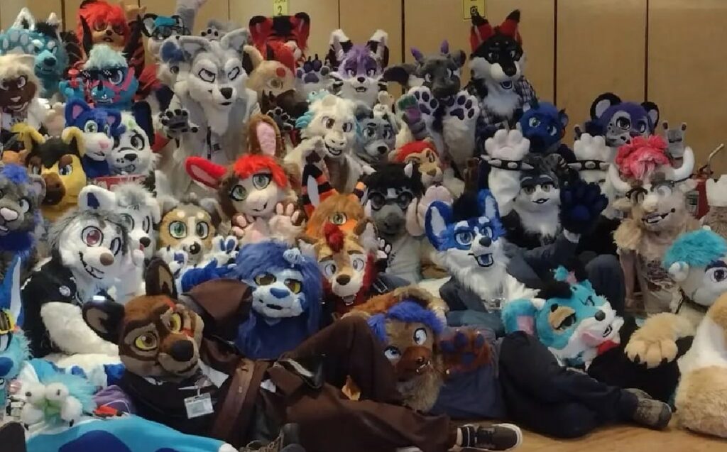 Convención de furros acumula millones de yenes en donaciones